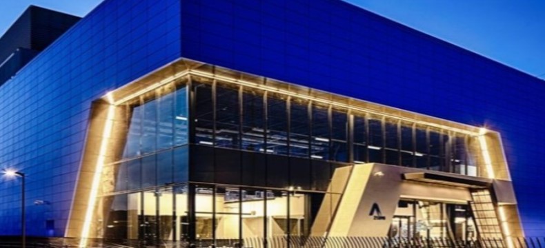 ING delivers the first sustainability-linked loan to data center secto ...