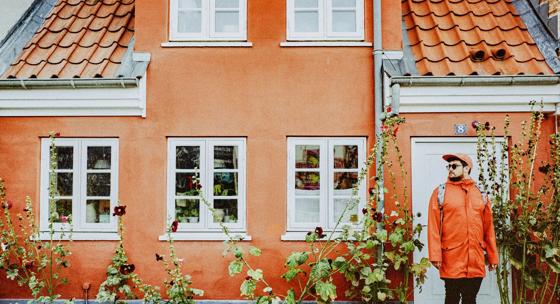 Banking & Insurance for private individuals & business