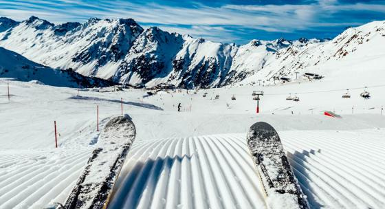 Banking & Insurance for private individuals & business